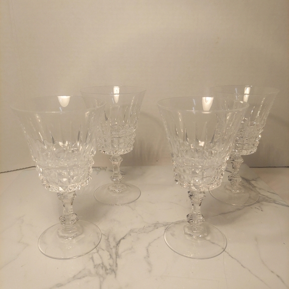 W.M. Dalton | Dining | Wm Dalton French Lead Crystal Verite Pattern Set ...